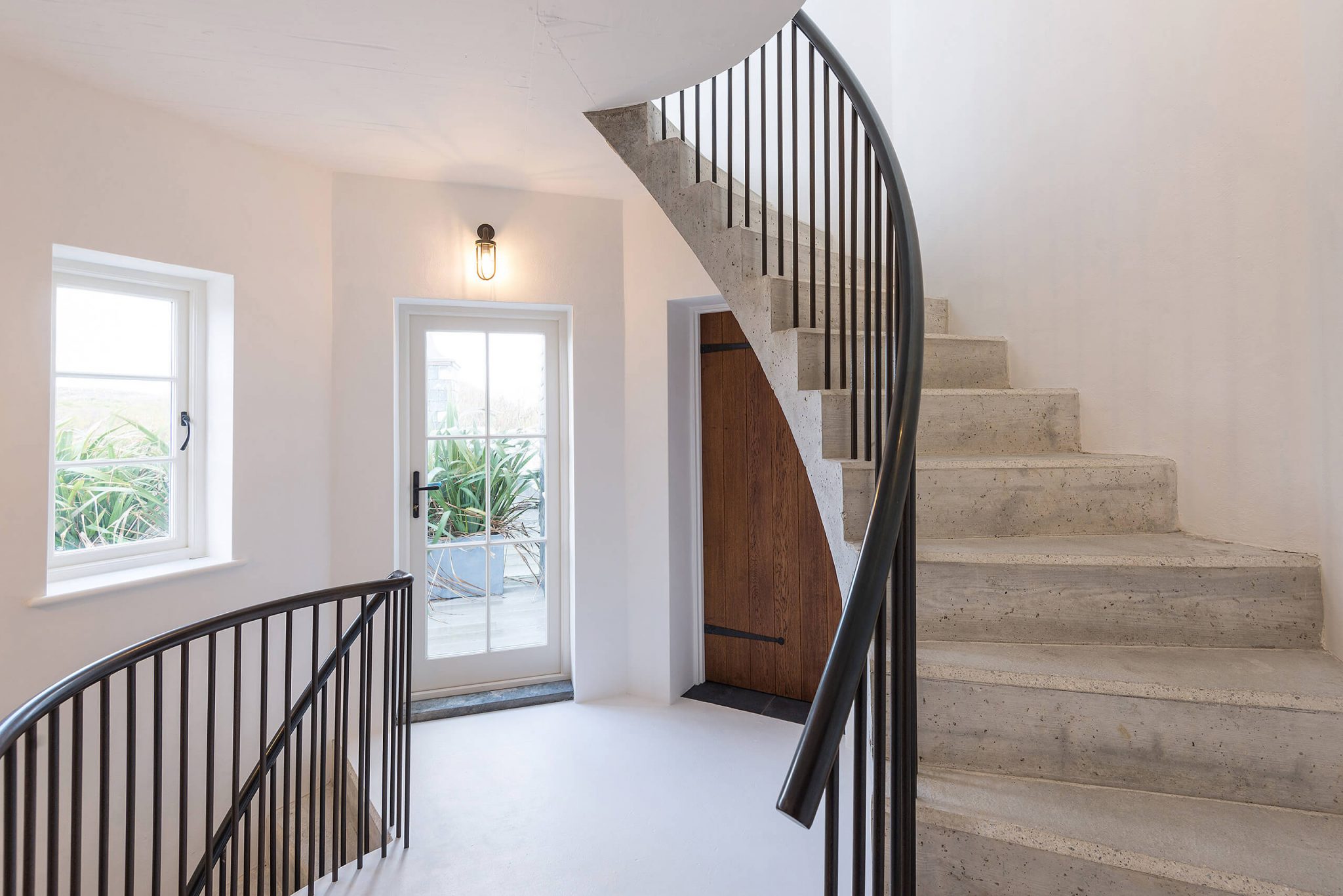 Terry Harris & Sons - Traditional craftsmanship with designs of the future